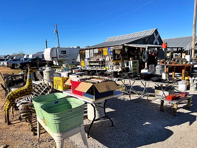 The outdoor vendors bring a Wild West feel to the proceedings. That old wash tub has stories to tell—and might look perfect on your porch.
