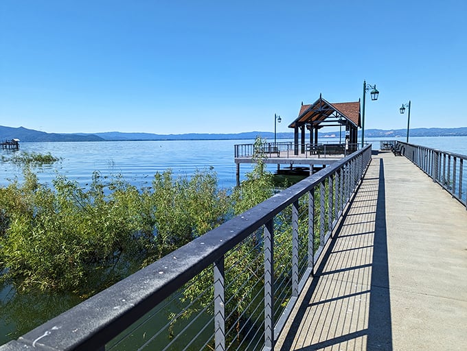 This lakeside gazebo isn't just Instagram-worthy—it's soul-worthy, offering contemplative moments where water meets sky in perfect harmony.
