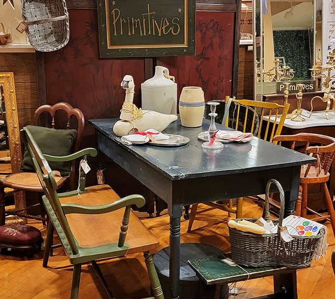"Primitives" indeed—this rustic farmhouse table setting would make Joanna Gaines swoon while whispering "shiplap" under her breath.