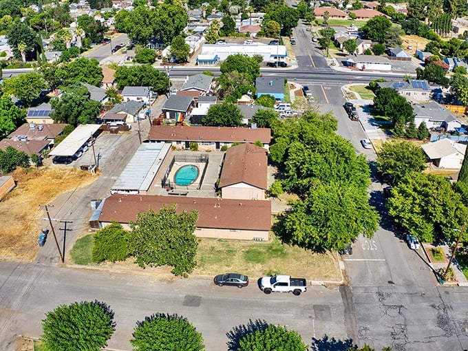Colusa's agricultural bounty surrounds neighborhoods where farmland meets family-friendly streets just a stone's throw from the Sacramento River.