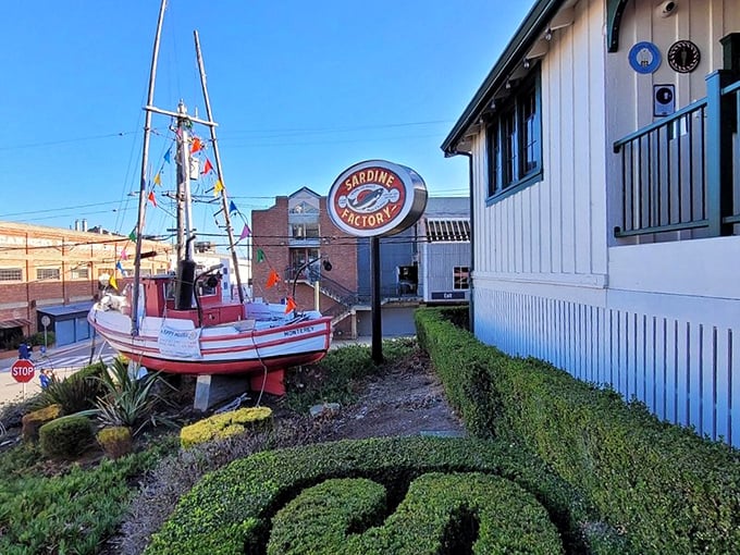 That red and white boat practically serves as a billboard announcing "serious seafood served here" to hungry Monterey visitors. 