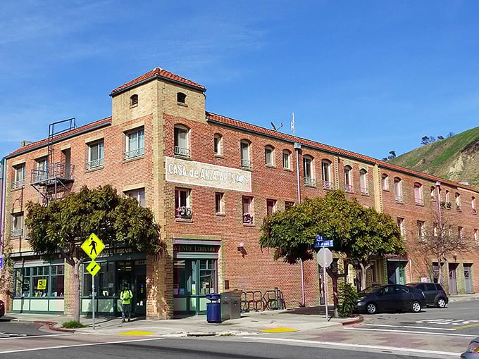 Historic charm meets coastal cool at this brick beauty in downtown Ventura. Spanish tiles and sunshine – California architecture at its finest!