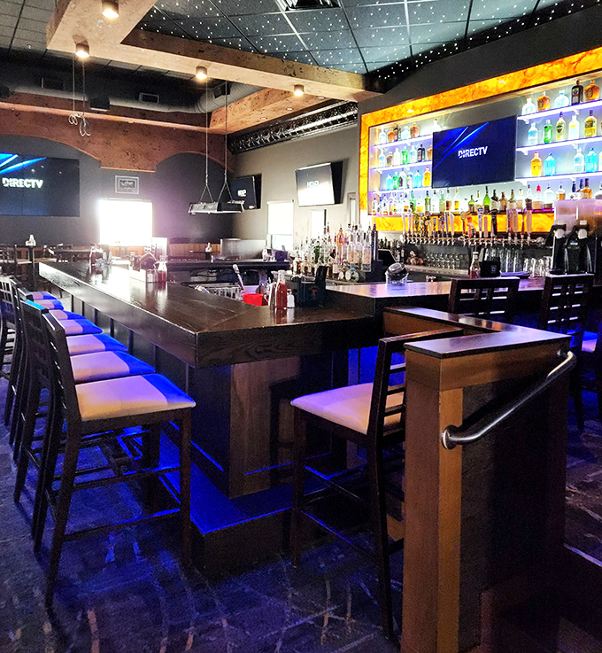 A bar that balances sports-watching practicality with cocktail-sipping sophistication – the Switzerland of drinking establishments.