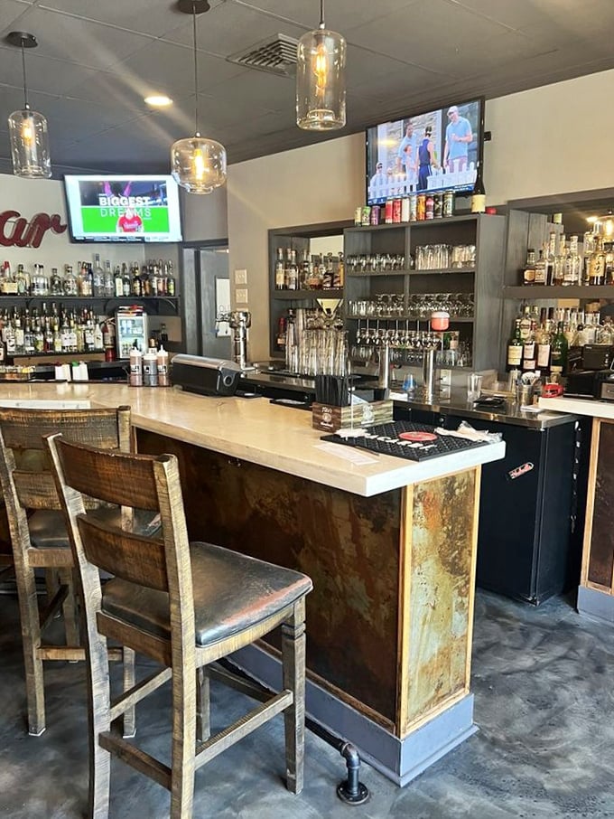 A bar that understands sometimes you need something liquid to cut through all that smoky richness – bourbon and barbecue, name a better duo.
