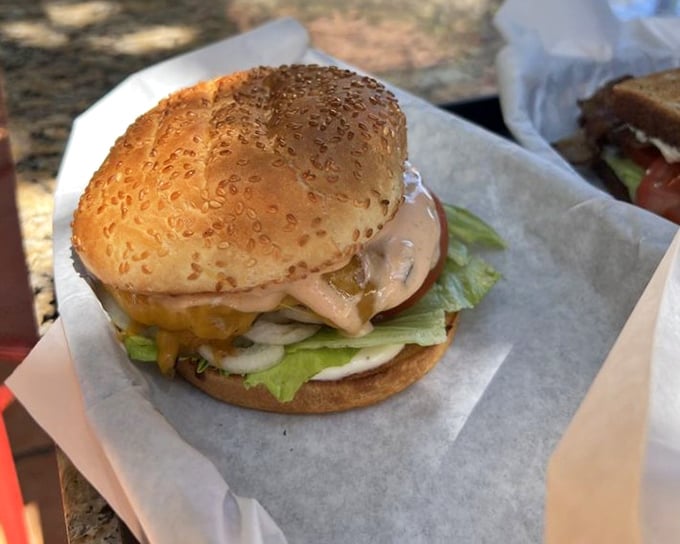 A burger that doesn't need fancy toppings to impress—just honest ingredients stacked with care. Sometimes the classics are classics for a reason.