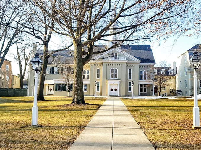 Linden Hall exudes the kind of elegant grandeur that makes you stand up straighter just looking at it. Education with a side of architectural splendor.