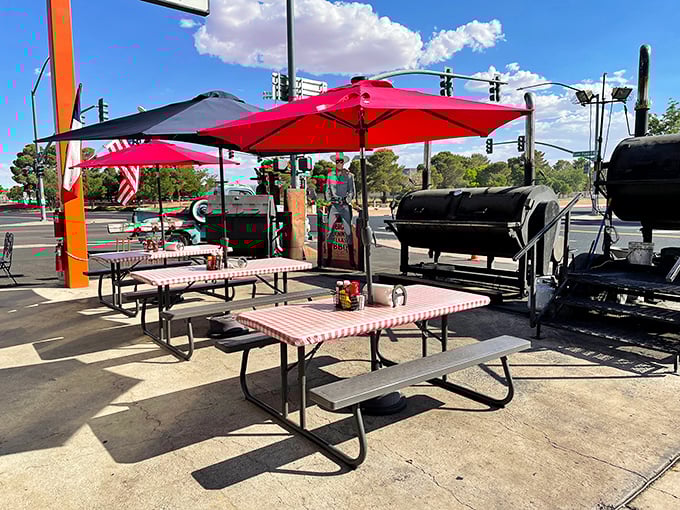 Outdoor dining under Arizona skies, with smokers working their low-and-slow alchemy just steps away. BBQ with a view!