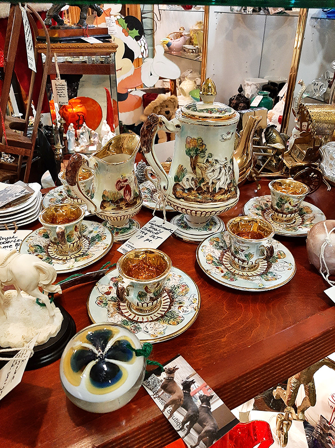 This ornate tea set isn't just dishware—it's a portal to genteel afternoons of a bygone era. Downton Abbey, Florida edition.