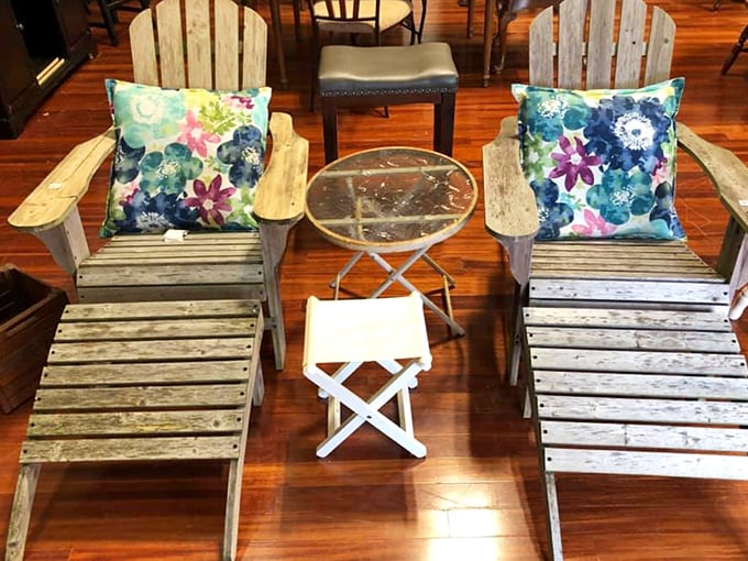 Beach-ready relaxation stations complete with colorful pillows – perfect for that coastal Delaware lifestyle without the coastal Delaware prices.