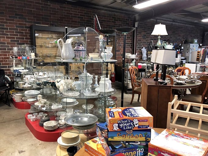 Dishware displayed like a museum of everyday elegance. That white pitcher has poured thousands of Sunday morning orange juices in its lifetime.