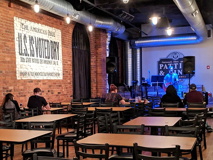 When the plates are cleared, the music begins—turning an excellent meal into an unforgettable evening in this rustic-industrial space. 