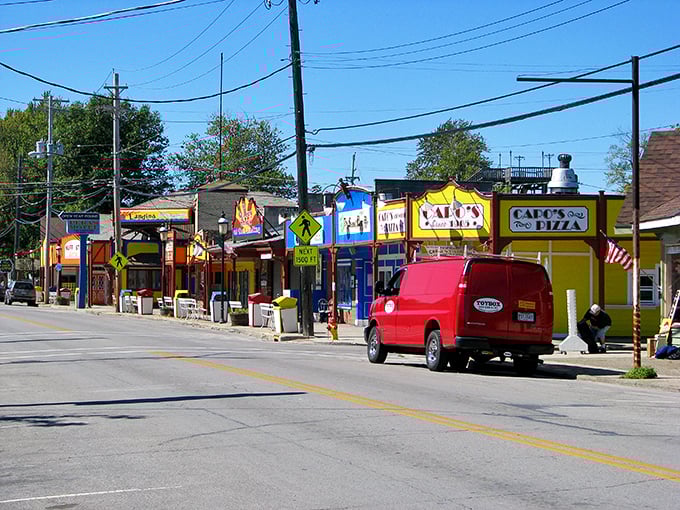 “Bright lights, bold bites, and boardwalk vibes — Geneva-on-the-Lake brings summer fun to life on Ohio’s first resort town!