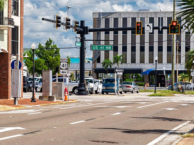 Canals and comfortable homes define Punta Gorda. Like Venice, Italy—if Venice had reasonable property taxes.