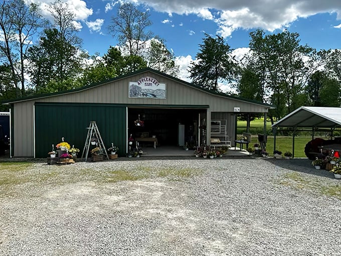 Appleberry Farm embodies the rural charm that city folks dream about when they're stuck in rush hour traffic fantasizing about escape.