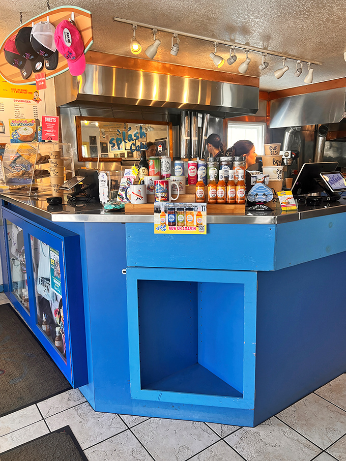 The ordering counter: where dreams of chowder become delicious, creamy reality in about ten minutes.