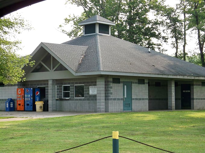 Small-town infrastructure with big-town charm—facilities like this make community gatherings possible without metropolitan price tags.