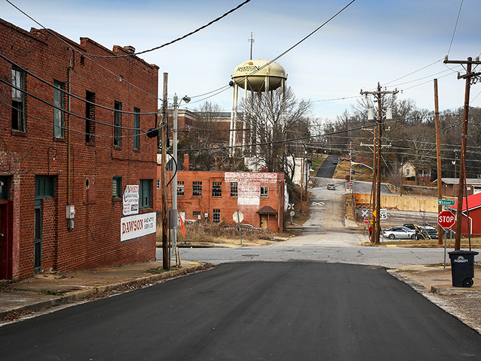 McDuffie Street showcases small-town America at its most photogenic, without trying too hard.