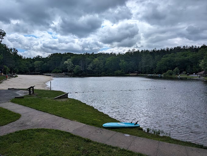 Cloudy days have their own charm—fewer people, more drama in the sky, and the same peaceful waters waiting below.