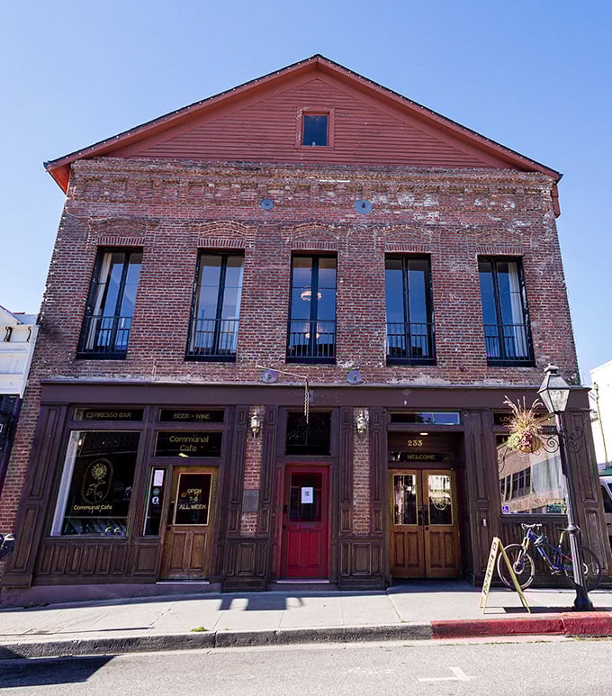 The 1856 Speakeasy Suites blend brick-faced history with modern hospitality. This building has stories to tell—if only these walls could talk!