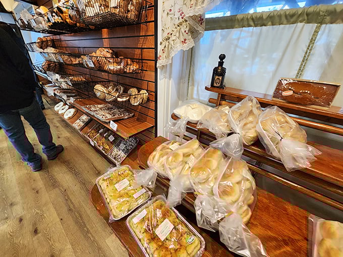 Bread, rolls, and pastries waiting for their forever homes—each one a testament to flour-dusted craftsmanship.