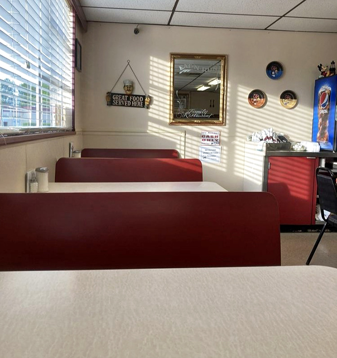That "Great Food Served Here" sign isn't just decoration—it's truth in advertising that locals have verified thousands of times.