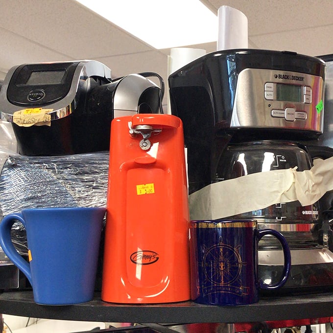 Kitchen gadget goldmine! From coffee makers to can openers, these appliances are ready for their comeback tour in your culinary space.