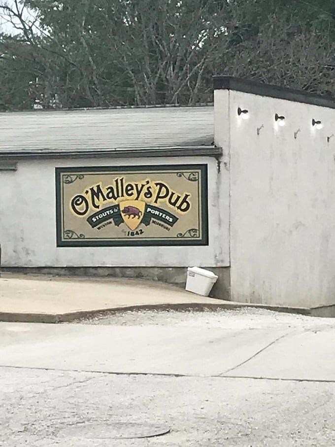 A sign that promises exactly what it delivers—exceptional stouts, porters, and an experience that's been perfected since the 19th century.