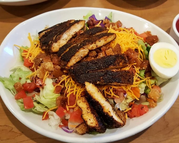 This blackened chicken salad proves that "eating healthy" and "eating something that makes you happy" don't have to be mutually exclusive.