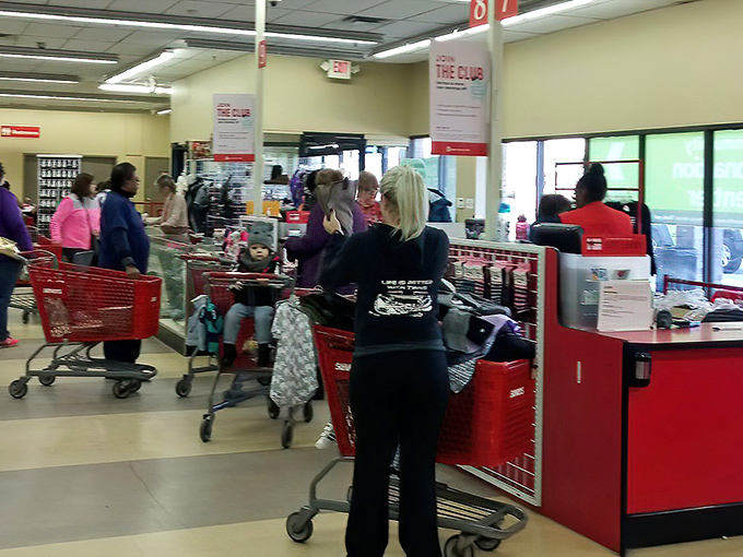 Checkout time – where treasures and cashiers meet, and the thrill of the bargain is finally quantified in actual dollars saved.