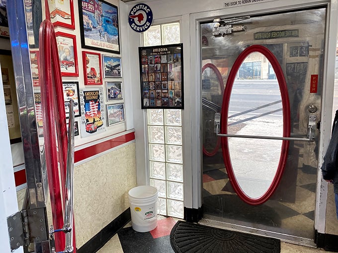 The entrance that divides your world into "before pancakes" and "after pancakes," complete with that classic oval door window straight from American Graffiti.