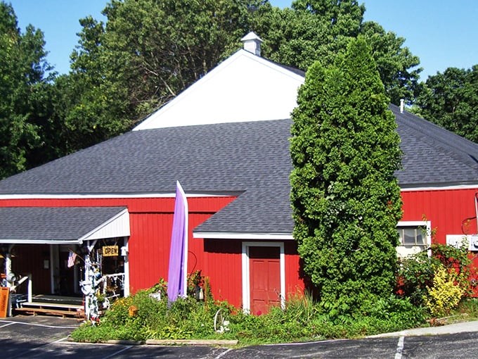 Summer at the red barn—where the building itself is as photogenic as its contents. Those trees have watched many treasures come and go.
