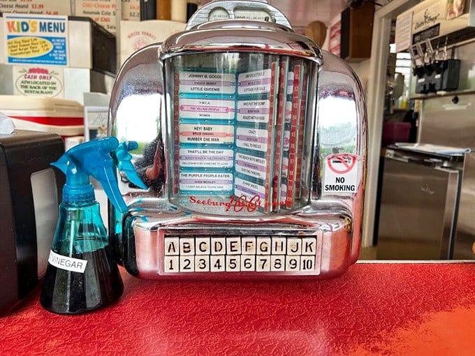 Before Spotify playlists, this tabletop jukebox was the soundtrack to first dates and family outings—still ready to play your favorite tune.