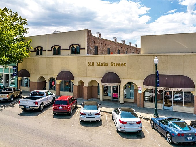 Main Street's practical architecture and ample parking speak to Vacaville's blend of historic charm and everyday livability – no pretension necessary.