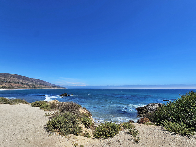 The kind of panorama that makes smartphone cameras feel inadequate and reminds you why people fall in love with California. 