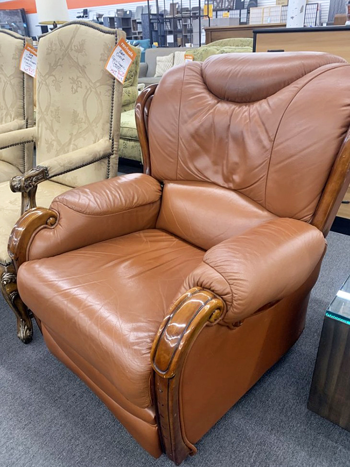 This leather throne isn't just a chair – it's where future naps and great novels will happen. The kind of comfort that usually requires financing.