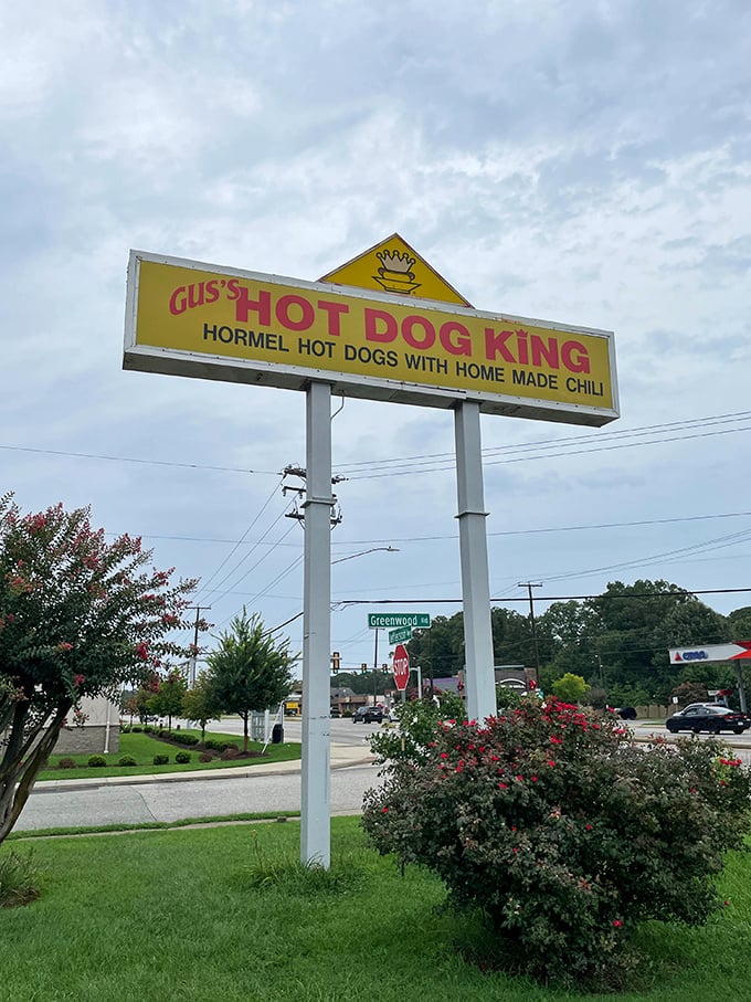 The sign promises Hormel hot dogs with homemade chili—a combination that's brought joy to Newport News residents for decades.