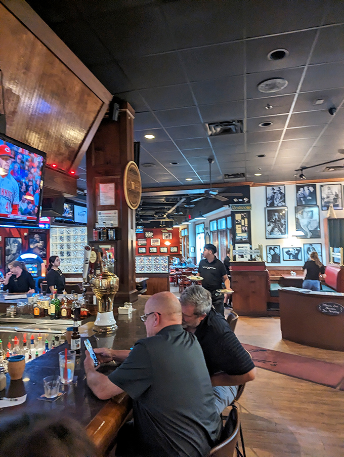 Where everybody knows your name isn't just a sitcom tagline – it's the everyday reality at this neighborhood gathering spot.