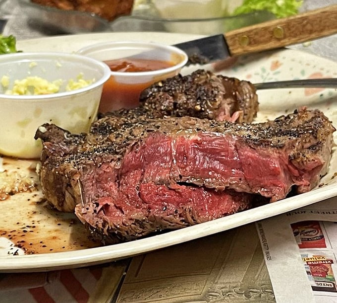 Even landlubbers find happiness at this seafood haven with a perfectly cooked steak that proves Sambo's knows its way around turf too.