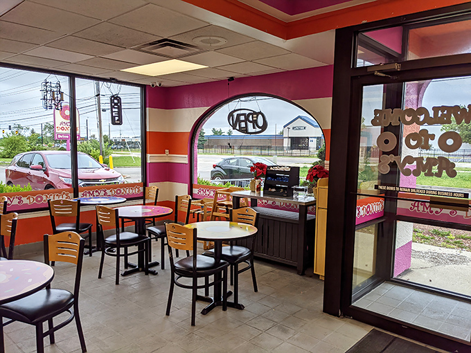 Window seats with a view of Columbus and a table full of possibilities – perfect morning setup.