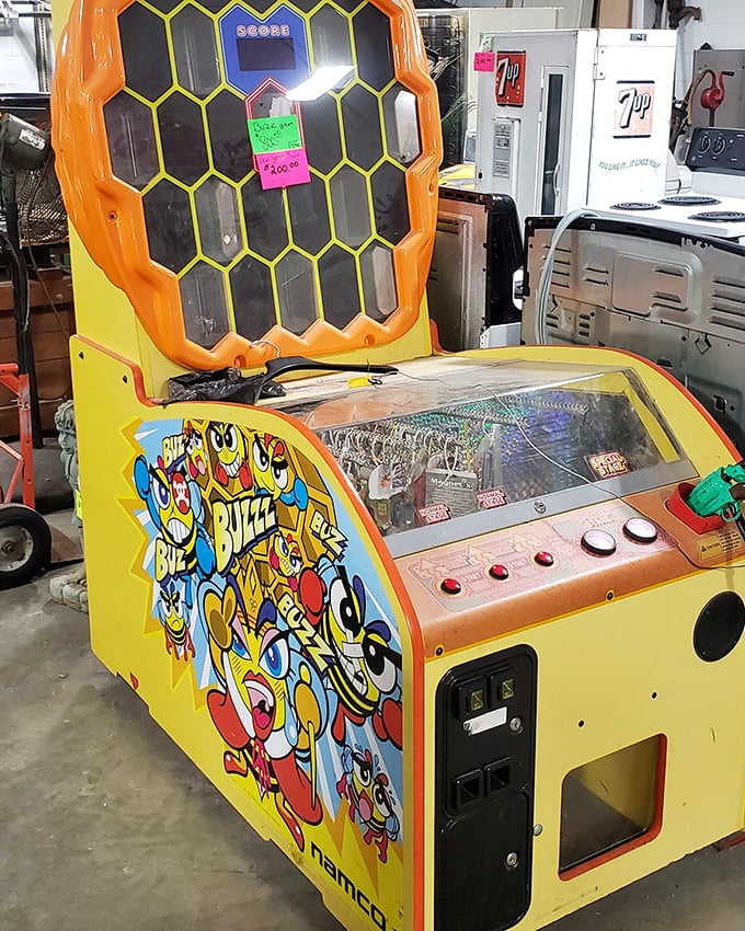 This vintage Namco arcade game promises the same quarter-fueled dopamine rush you chased at the mall while your parents shopped elsewhere.