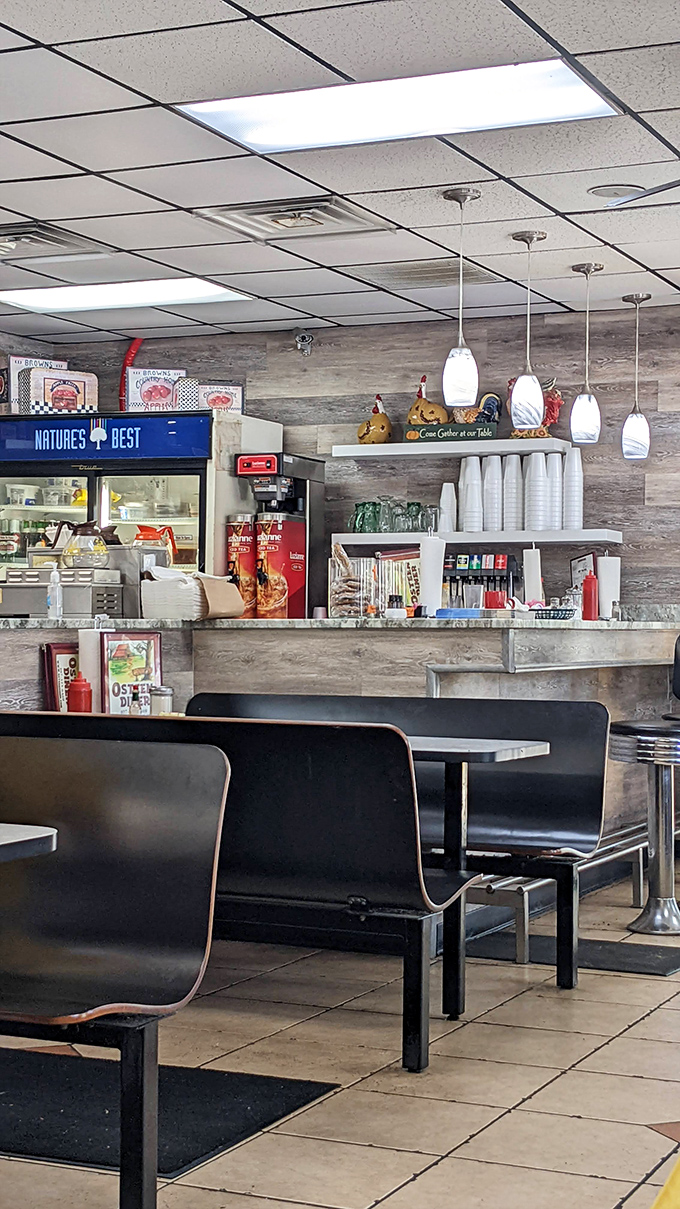 Modern booths with classic diner charm – where the only thing more comforting than the seating is what's coming from the kitchen.