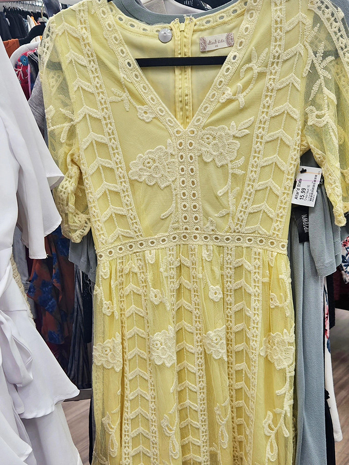 This sunshine-yellow embroidered dress could easily be mistaken for boutique-new rather than lovingly pre-owned.