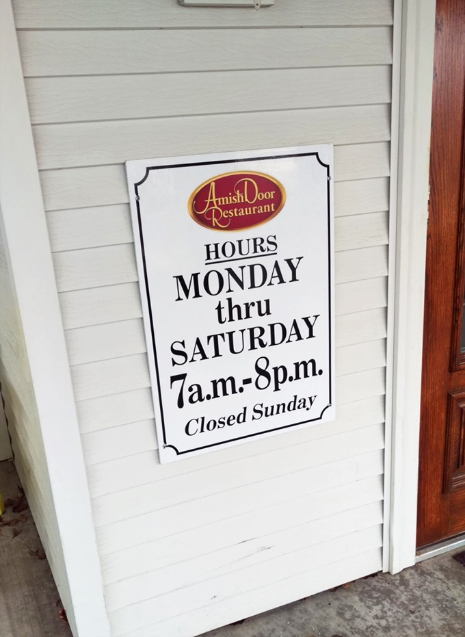 Open six days a week because even comfort food perfectionists need a day of rest. Plan accordingly – Sunday cravings will go tragically unfulfilled.