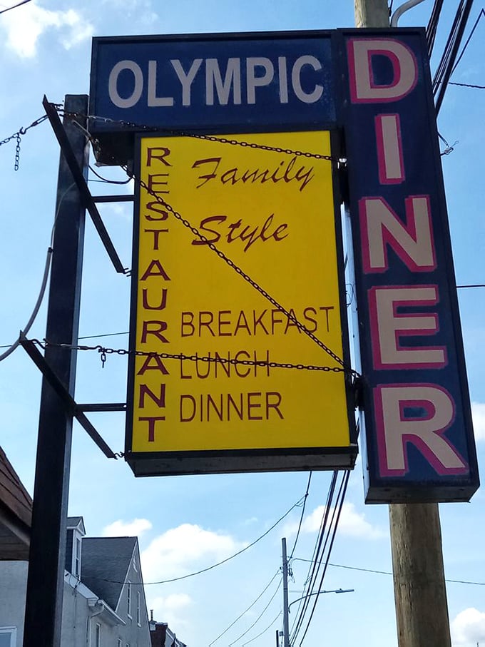 That sign isn't just advertising—it's a beacon of hope for the hungry, a lighthouse guiding you to breakfast paradise.