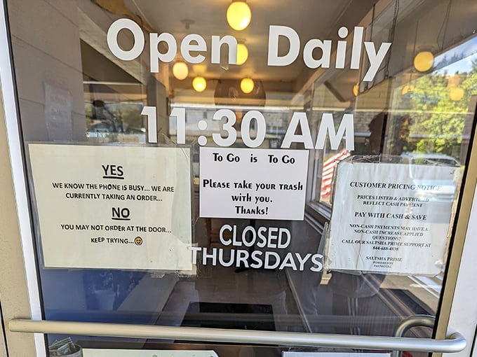Open daily except Thursdays—because even seafood superheroes need a day off to recharge their superpowers.