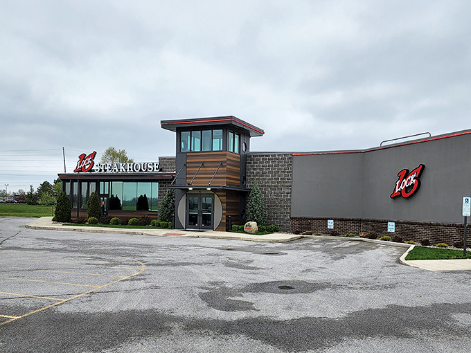 From this angle, Lock Sixteen reveals its substantial footprint—a testament to the fact that good food creates loyal customers who keep coming back.