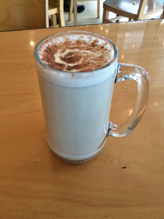 Even the chai tea gets the Presti treatment, with foam art that shows attention to detail in every single offering.