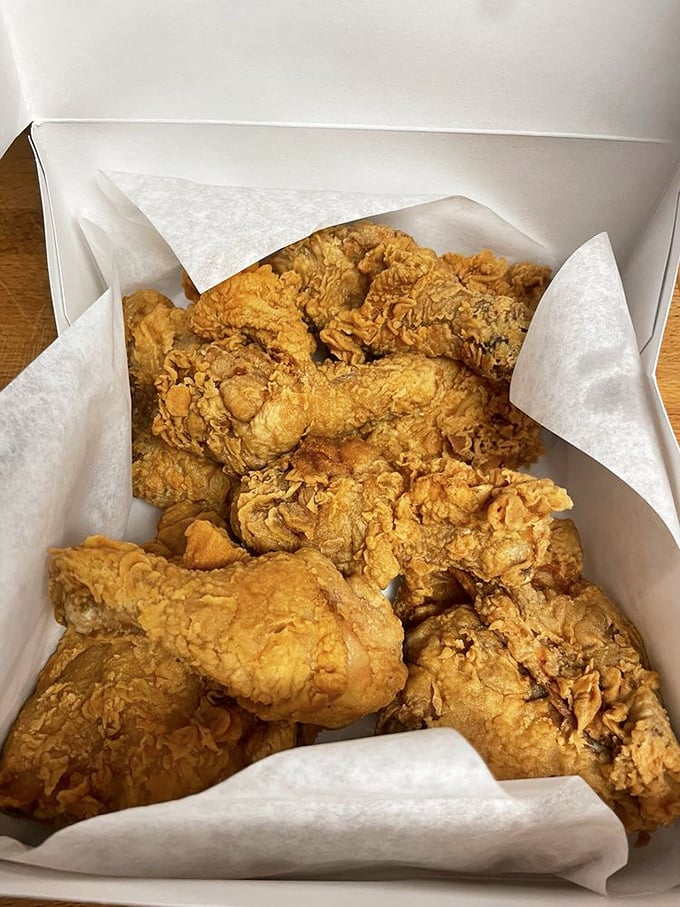 Golden, crispy, and unapologetically old-school—this fried chicken doesn't need fancy plating when it's dressed in a perfect crunchy coating.