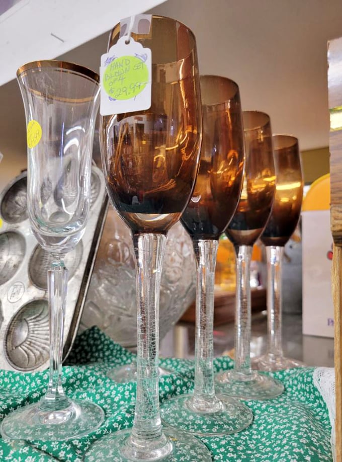 Amber glassware that transforms ordinary dinner parties into elegant affairs. Toast to finding beauty without breaking the bank.