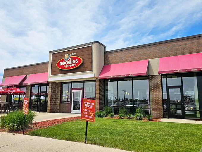 Casual dining options like Noodles & Company round out Rockford's food scene, offering quick bites between explorations of the city's more distinctive attractions.